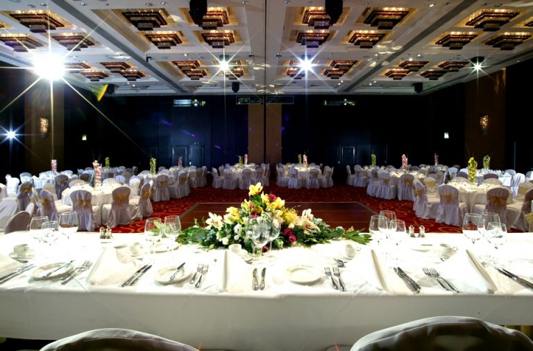 The Meeting Room Set-up Style Guide! - Findmeaconference Blog